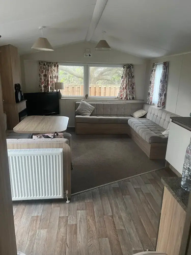 Towyn - 3 Bed Caravan - Sleeps 8 People Pet Friendly - Towyn