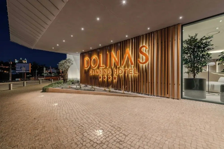 Dolinas Climbing Hotel - Porto de Mós
