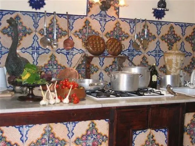 Donna Regina - Bed  Breakfast - Naples