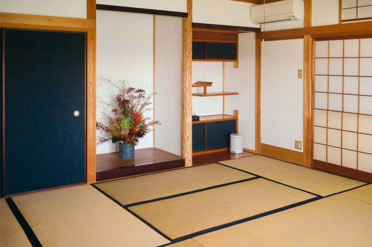 Denim Hostel Float - Kurashiki