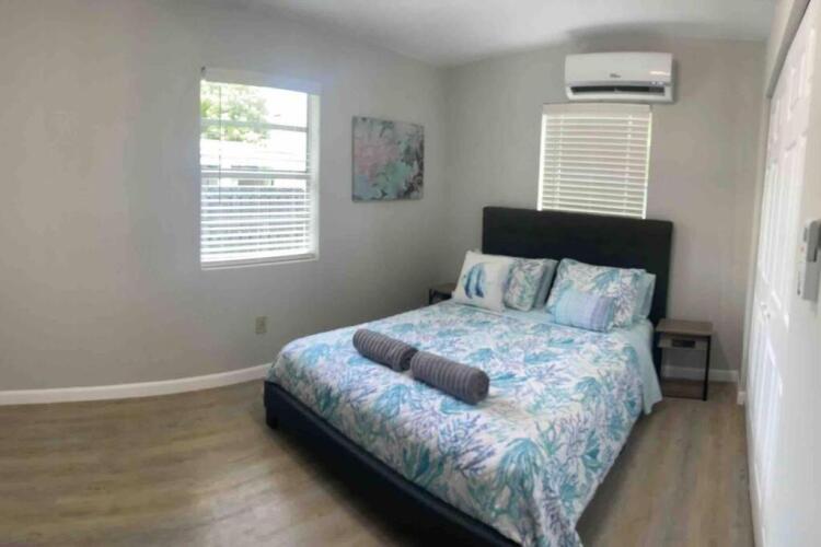 Luxury House With Delightful Beach Style! - Dania Beach, FL