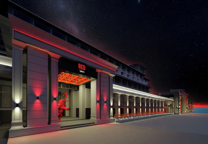 Radisson Red Phuket Patong Beach - Patong Beach