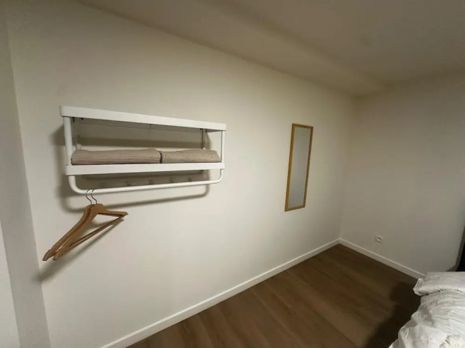 Cozy 2 Private Rooms 15 Min To Downtown - Gent