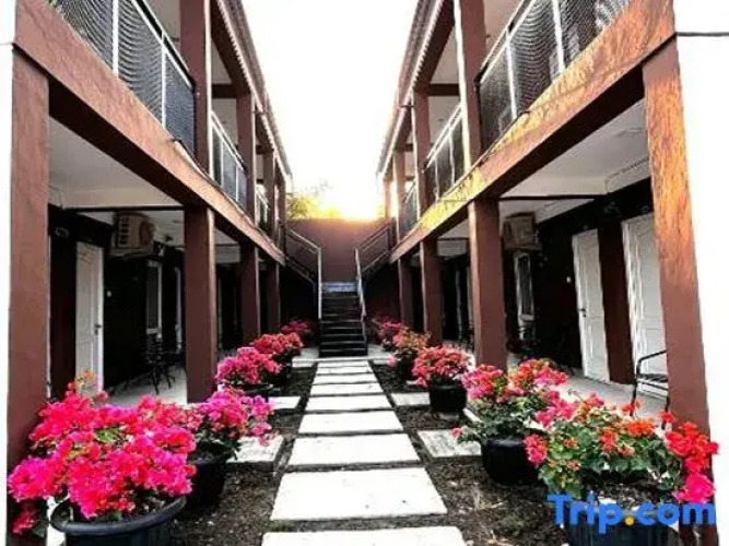 Bluebell House - Labuan Bajo