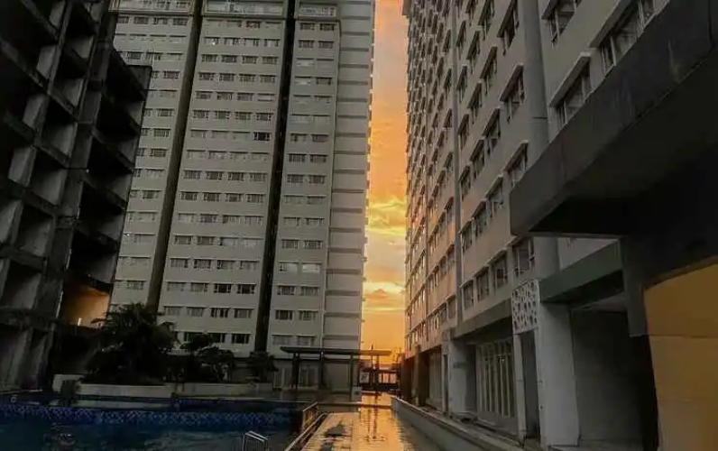 Penthouse At Royal Apartment - Makassar