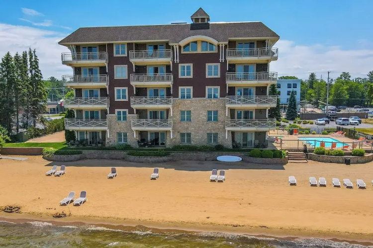 Beachfront Traverse City Resort Condo W/ Pool - Traverse City, MI