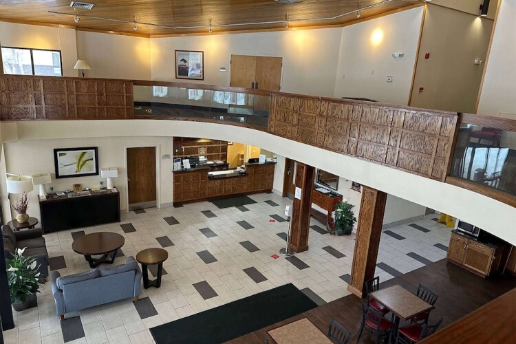 Baymont By Wyndham South Bend - South Bend, IN