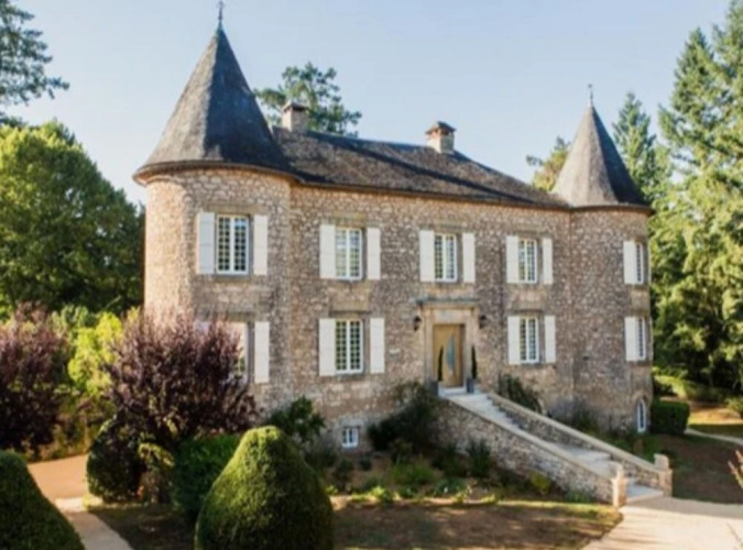 Château De Maraval - Périgord