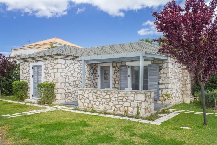 Harmony Villa 1 - 2bedrooms, Sleeps 6, Wifi, Parking, Near Laganas Beach - Zakynthos