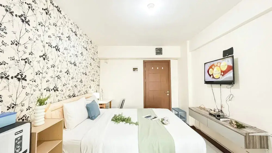Cozy Bloom Studio Apartment Cinere Resort - Jakarta