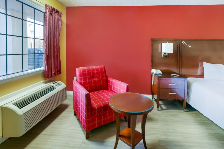 Oyo Hotel Jackson South I-55 - Jackson, MS