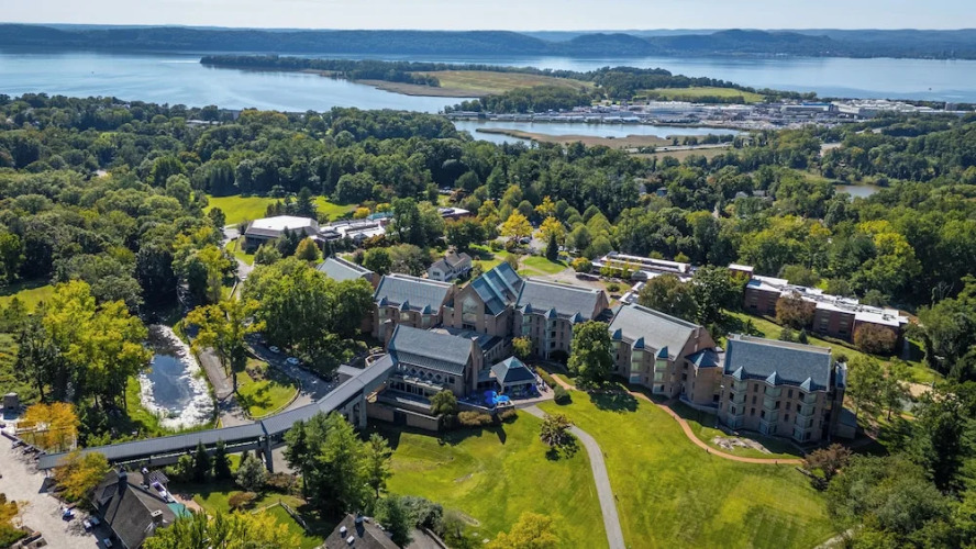 Windrose On Hudson - Peekskill, NY