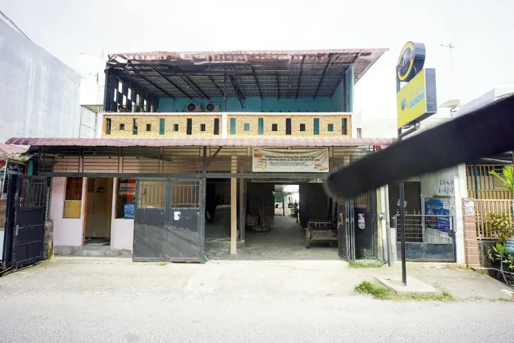 Hotel O Alhamra Guest House Near Mesjid Raya Al- Mashun - Medan