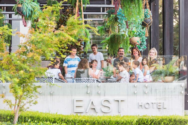 East Hotel - Canberra