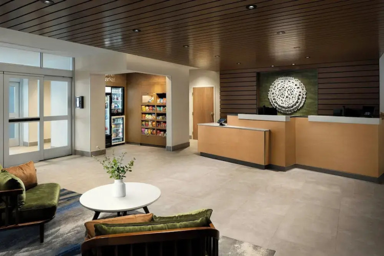 Fairfield By Marriott Inn & Suites Traverse City - Traverse City, MI
