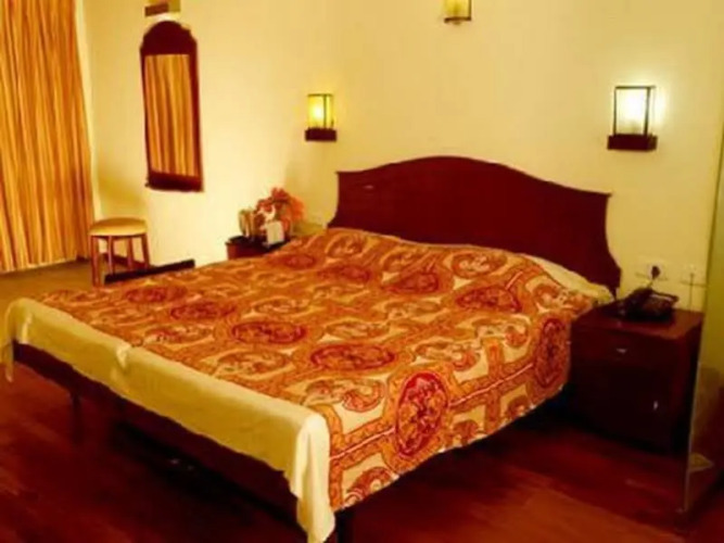 Sicilia Hotel - Thodupuzha