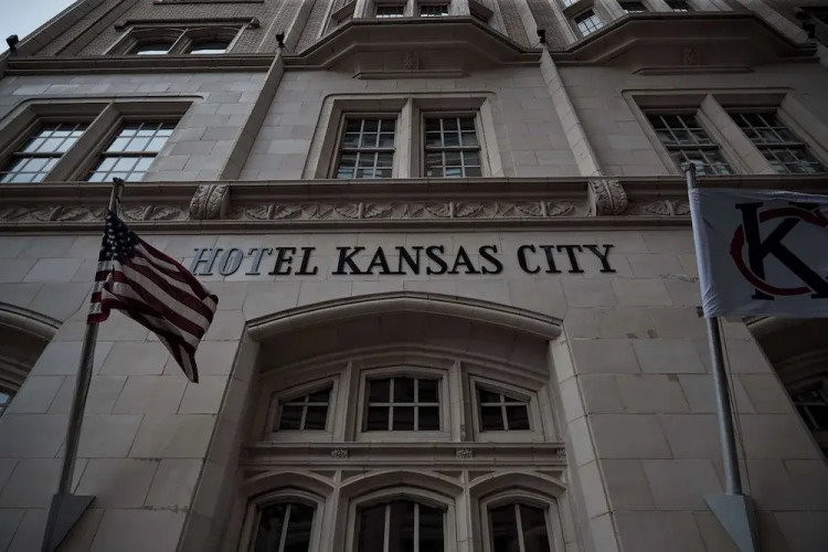Hotel Kansas City Unbound Collection By Hyatt - Kansas City, MO