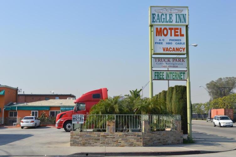Eagle Inn Motel - Long Beach, CA