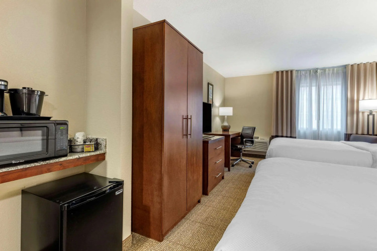 Comfort Inn And Suites Albuquerque Downtown - Albuquerque