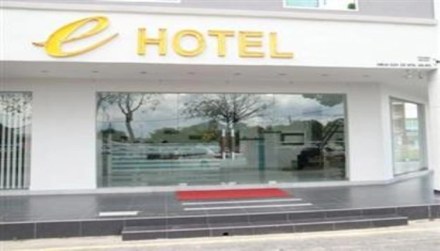 E Hotel - Durian Tunggal