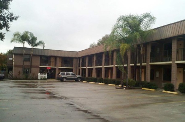 East Lake Inn - Tampa, FL