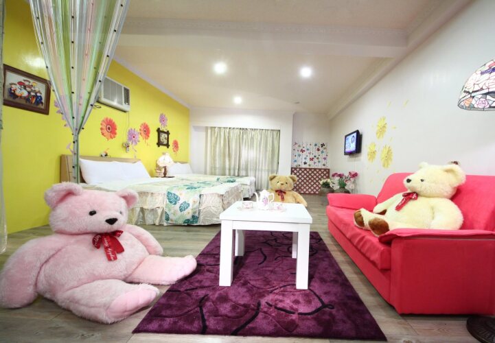 Love In Pearl Hostel - Yilan County