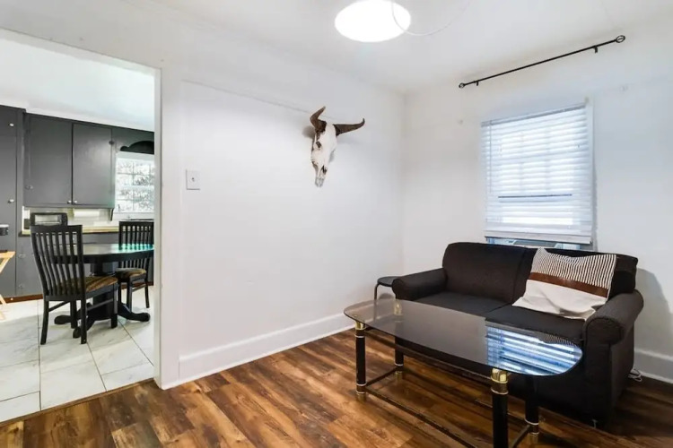 Jefferson Flat - Guest Room - Lafayette, LA