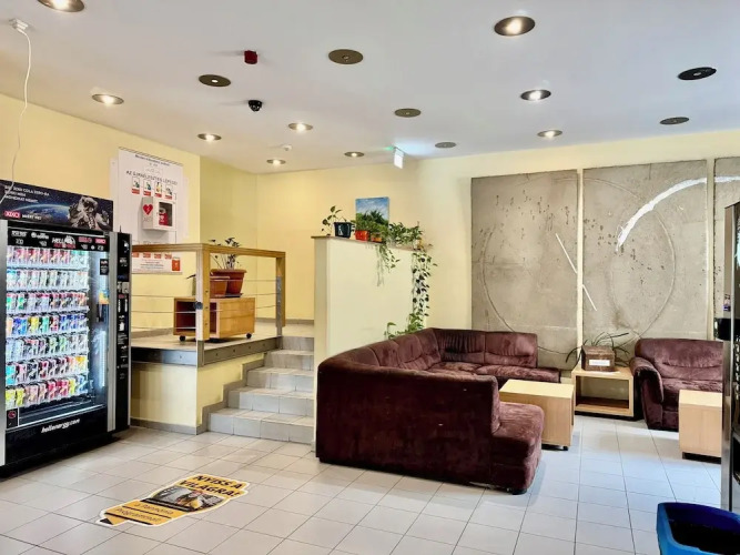 Urbannest Private Hostel Rooms - Budapest