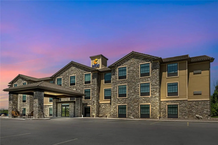Comfort Inn & Suites Medina Ny Near Erie Canal - Albion, NY