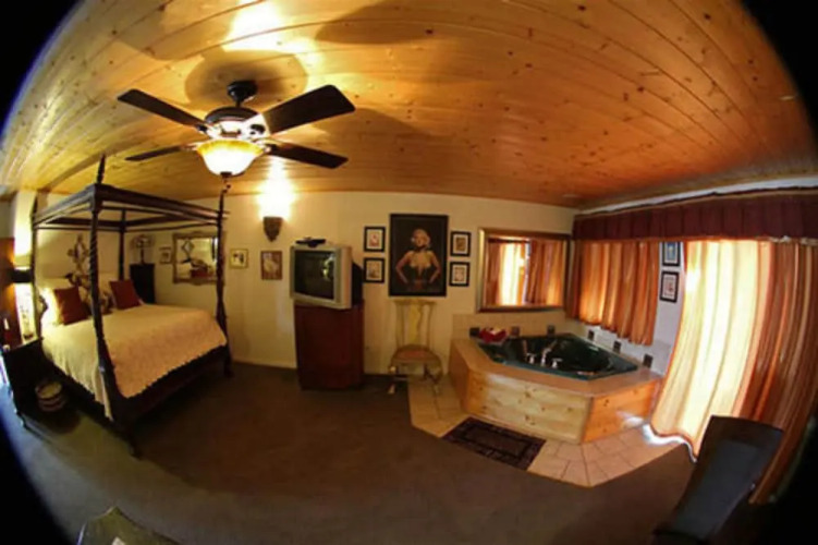 Echo Canyon Spa Resort (Adults Only) - Oklahoma