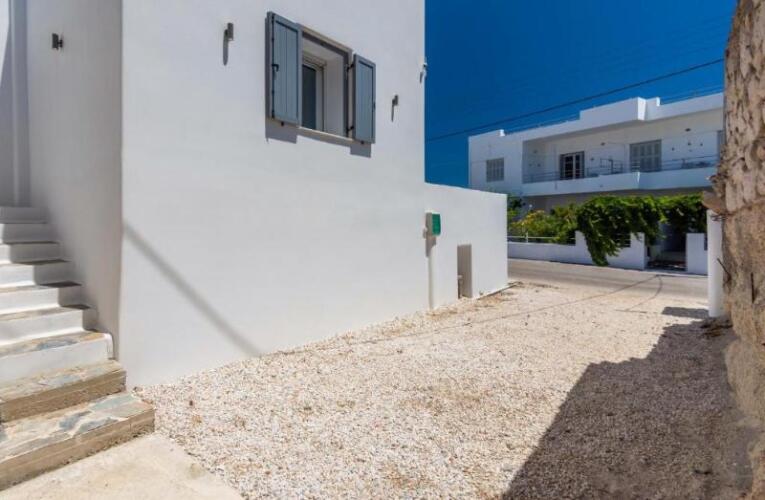 Island Dreams - Milos