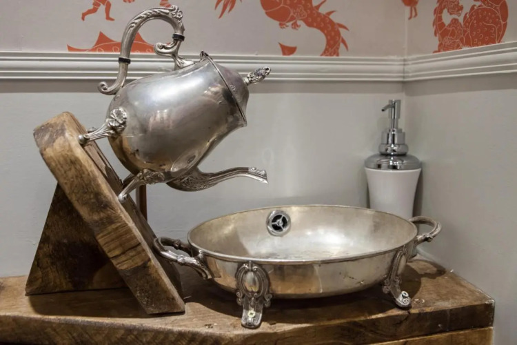 Wonderland House ® - Brighton and Hove