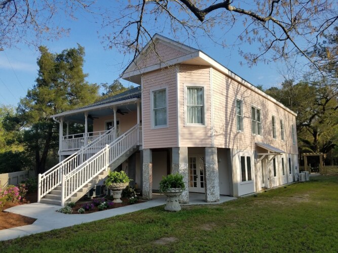 Abita Springs Hotel - Covington