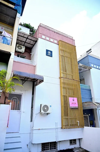 Kivi's Stay Baner - Pune