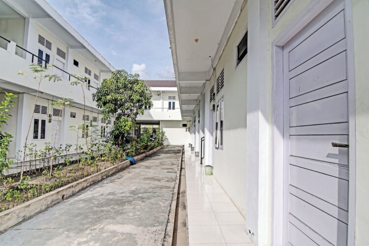 Spot On 92671 Anugrah Jaya Syariah - Pekanbaru