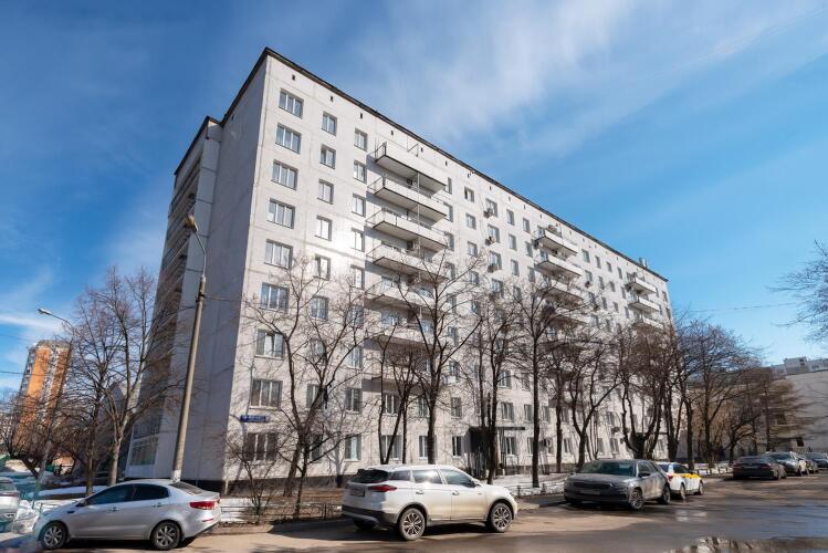 Rentier Apartments On Verkhniye Polye Street - Moscow
