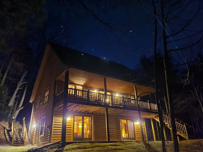 Chanticleer Cabins - Sturgeon Bay, WI