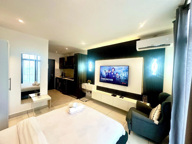 Unique Homes By Embassy Gardens - Accra