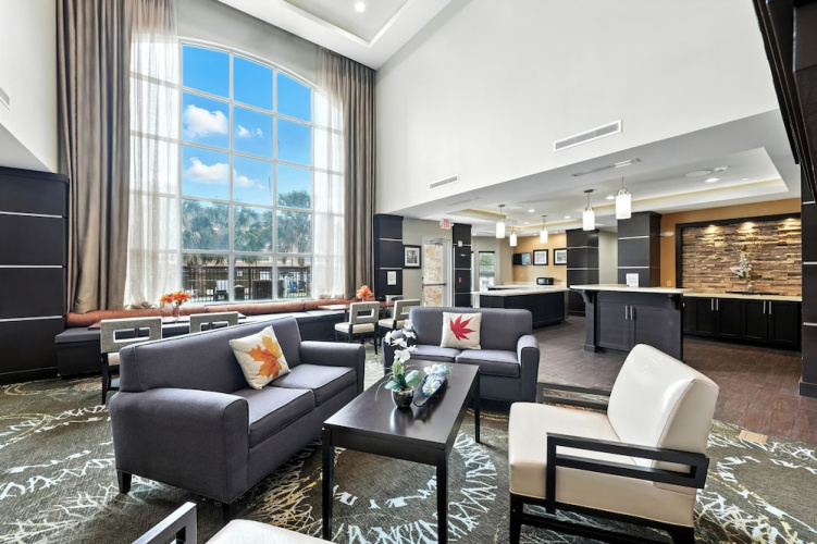 Relux At Westchase - Houston, TX