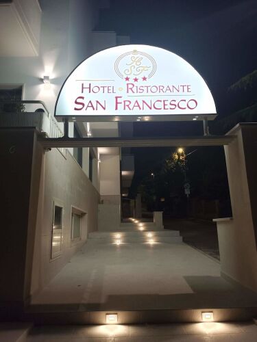 Hotel San Francesco - San Giovanni Rotondo