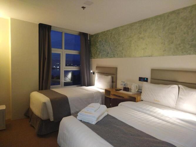 Sempre Premier Inn Mactan Airport Hotel - Lapu-Lapu City
