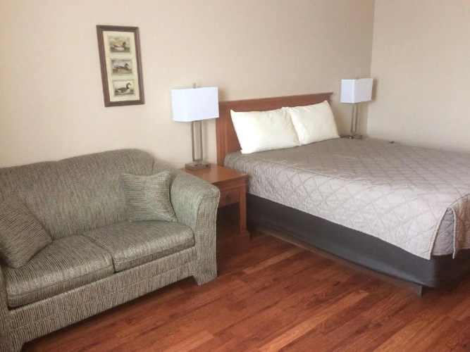 Coastal Inn Sackville - Prince Edward Island