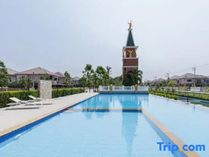 Pattaya Town House Three Bedroom Pool Villa - Pattaya