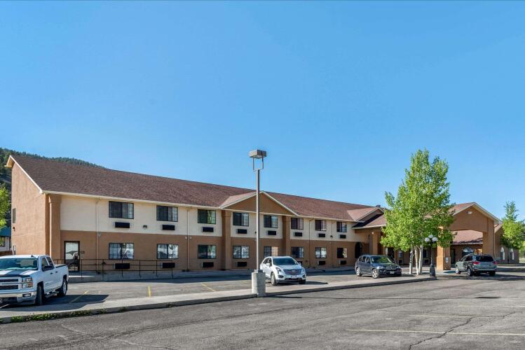 Quality Inn & Suites - South Fork, CO