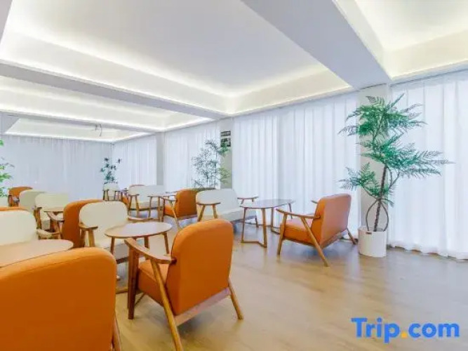 Qingyou Sharing Hotel (Monument To The People's Liberation Store - Chongqing