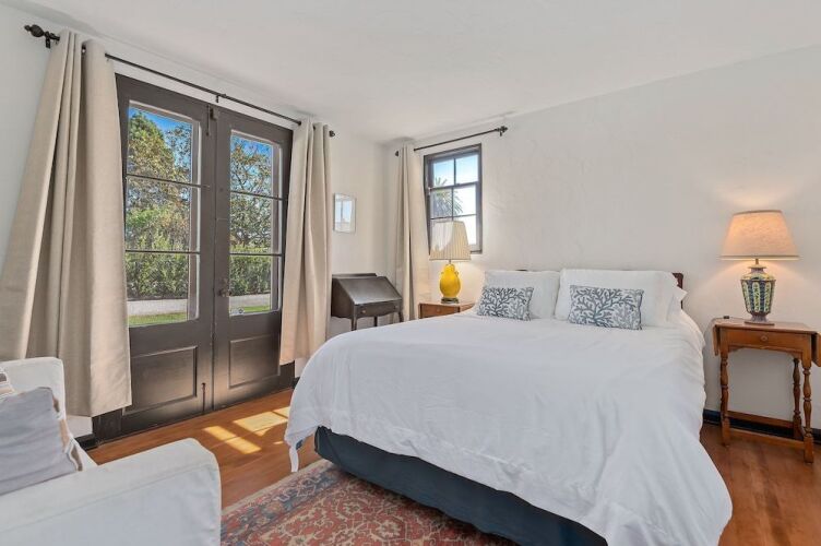 Garden Cottage - Miramar Beach With Shared Deck - Santa Barbara, CA