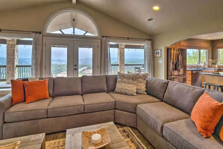 Jonestown House On Hill W/ Lake Travis Views! - Leander, TX
