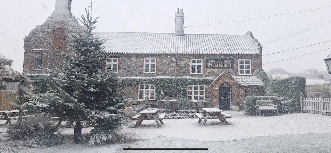 The Wheatsheaf Pub West Beckham - Norfolk