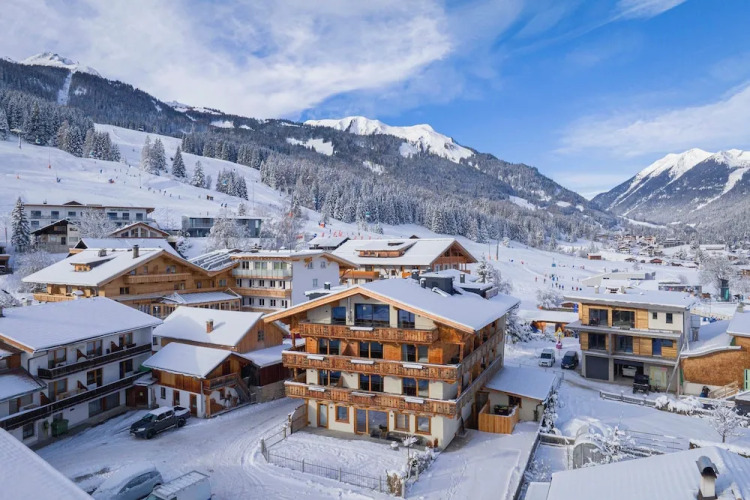Zugspitz Suites Lermoos By Alps Resorts - Garmisch-Partenkirchen