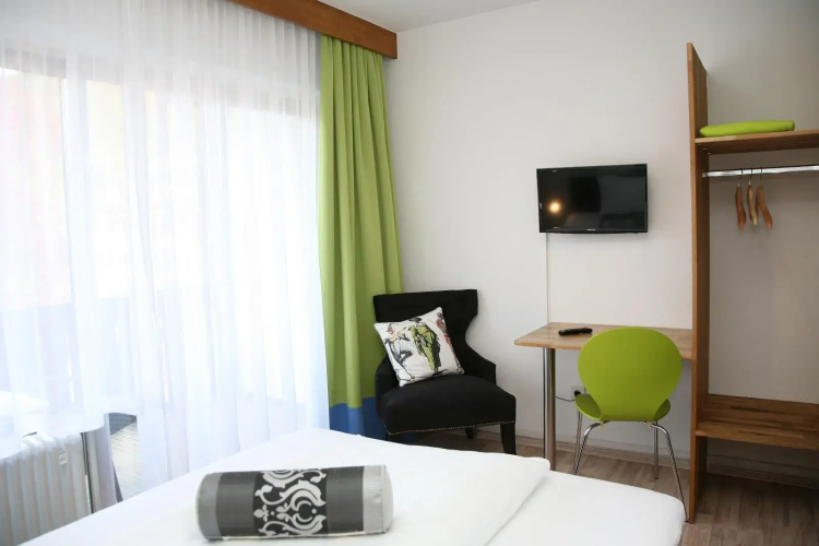 Hotel Pflug Ottenhöfen - Seebach